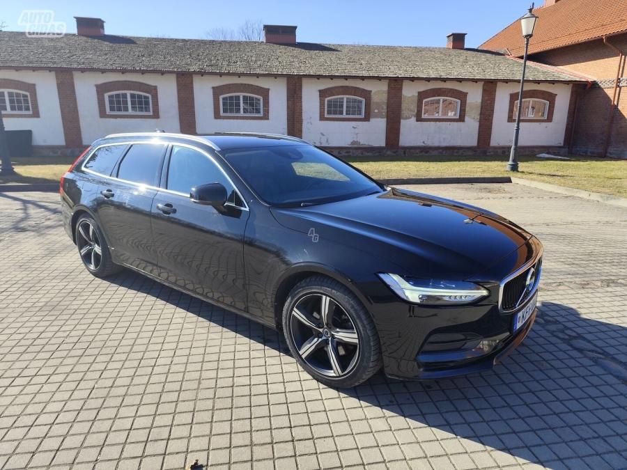 Melns Volvo V90 2017 Šilutė, ar dzinēja tilpumu 2.00 L un nobraukumu 272 tūkst. km par 16000 €, foto 14 vietnē AUTOMOTO.COM.LV