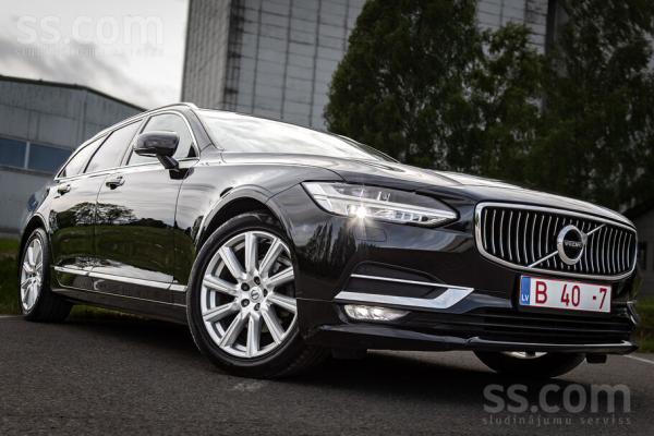 Melns Volvo V90 2017 Tukums, ar dzinēja tilpumu 2.00 L un nobraukumu 263 tūkst. km par 16790 €, foto 4 vietnē AUTOMOTO.COM.LV