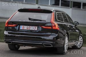 Melns Volvo V90 2017 Tukums, ar dzinēja tilpumu 2.00 L un nobraukumu 263 tūkst. km par 16790 €, foto 10 vietnē AUTOMOTO.COM.LV