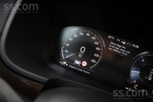 Melns Volvo V90 2017 Tukums, ar dzinēja tilpumu 2.00 L un nobraukumu 263 tūkst. km par 16790 €, foto 30 vietnē AUTOMOTO.COM.LV