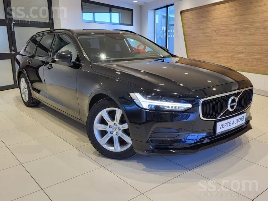 Black Volvo V90 2017 in Riga, with an engine capacity of 2.00 L and mileage of 204 thousand km for 15990 €, photo 1 on AUTOMOTO.COM.LV