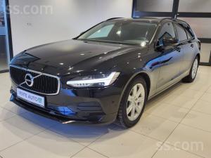 Black Volvo V90 2017 in Riga, with an engine capacity of 2.00 L and mileage of 204 thousand km for 15990 €, photo 4 on AUTOMOTO.COM.LV
