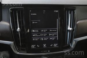 Melns Volvo V90 2017 Rīga, ar dzinēja tilpumu 2.00 L un nobraukumu 258 tūkst. km par 17990 €, foto 17 vietnē AUTOMOTO.COM.LV