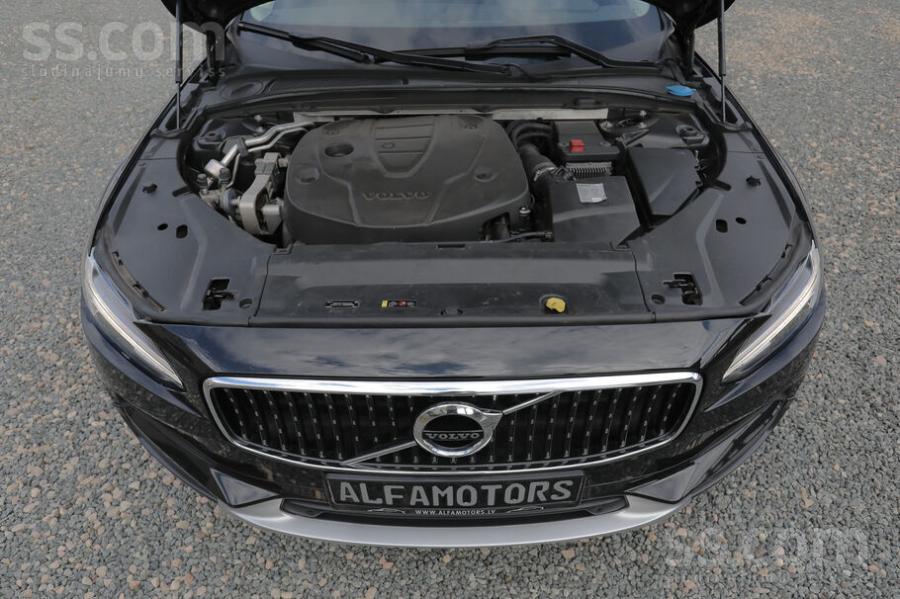 Melns Volvo V90 2017 Rīga, ar dzinēja tilpumu 2.00 L un nobraukumu 258 tūkst. km par 17990 €, foto 25 vietnē AUTOMOTO.COM.LV