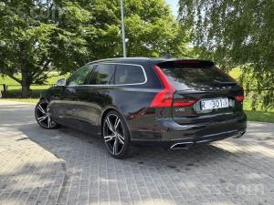 Melns Volvo V90 2017 Bauska, ar dzinēja tilpumu 2.00 L un nobraukumu 0 tūkst. km par 14500 €, foto 5 vietnē AUTOMOTO.COM.LV