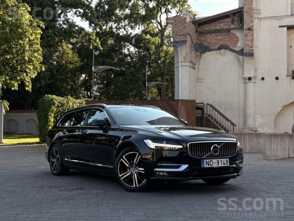 Melns Volvo V90 2017 Jelgava, ar dzinēja tilpumu 2.00 L un nobraukumu 217 tūkst. km par 17500 €, foto 1 vietnē AUTOMOTO.COM.LV