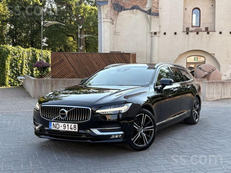 Melns Volvo V90 2017 Jelgava, ar dzinēja tilpumu 2.00 L un nobraukumu 217 tūkst. km par 17500 €, foto 3 vietnē AUTOMOTO.COM.LV