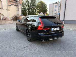 Melns Volvo V90 2017 Jelgava, ar dzinēja tilpumu 2.00 L un nobraukumu 217 tūkst. km par 17500 €, foto 4 vietnē AUTOMOTO.COM.LV