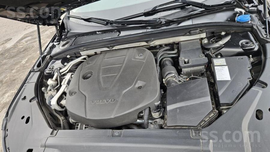 Melns Volvo V90 2017 Rīga, ar dzinēja tilpumu 2.00 L un nobraukumu 272 tūkst. km par 13950 €, foto 10 vietnē AUTOMOTO.COM.LV