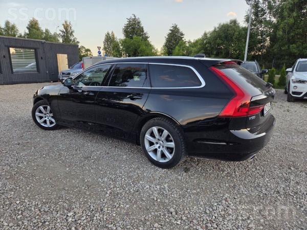 Melns Volvo V90 2017 Jelgava, ar dzinēja tilpumu 2.00 L un nobraukumu 0 tūkst. km par 11600 €, foto 3 vietnē AUTOMOTO.COM.LV