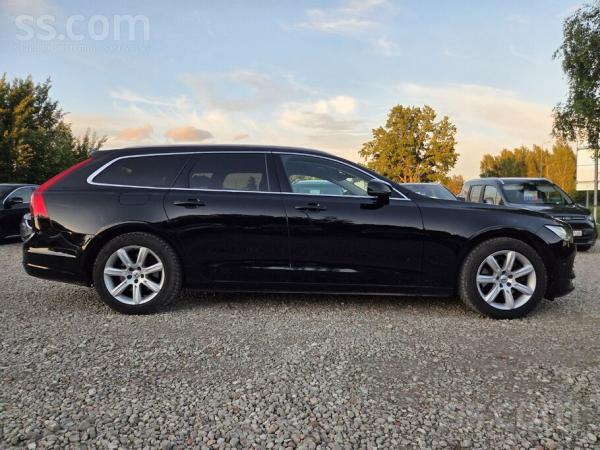 Black Volvo V90 2017 in Jelgava, with an engine capacity of 2.00 L and mileage of 0 thousand km for 11600 €, photo 7 on AUTOMOTO.COM.LV