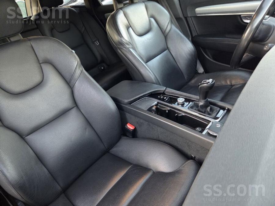 Melns Volvo V90 2017 Jelgava, ar dzinēja tilpumu 2.00 L un nobraukumu 0 tūkst. km par 11600 €, foto 14 vietnē AUTOMOTO.COM.LV