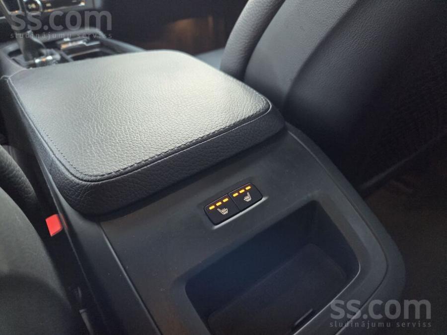 Melns Volvo V90 2017 Jelgava, ar dzinēja tilpumu 2.00 L un nobraukumu 0 tūkst. km par 11600 €, foto 16 vietnē AUTOMOTO.COM.LV