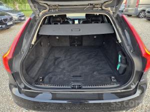 Melns Volvo V90 2017 Jelgava, ar dzinēja tilpumu 2.00 L un nobraukumu 0 tūkst. km par 11600 €, foto 20 vietnē AUTOMOTO.COM.LV