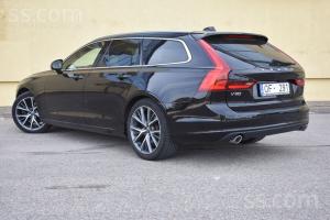 Melns Volvo V90 2017 Talsi, ar dzinēja tilpumu 2.00 L un nobraukumu 205 tūkst. km par 14900 €, foto 3 vietnē AUTOMOTO.COM.LV