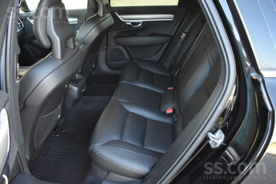 Melns Volvo V90 2017 Talsi, ar dzinēja tilpumu 2.00 L un nobraukumu 205 tūkst. km par 14900 €, foto 9 vietnē AUTOMOTO.COM.LV