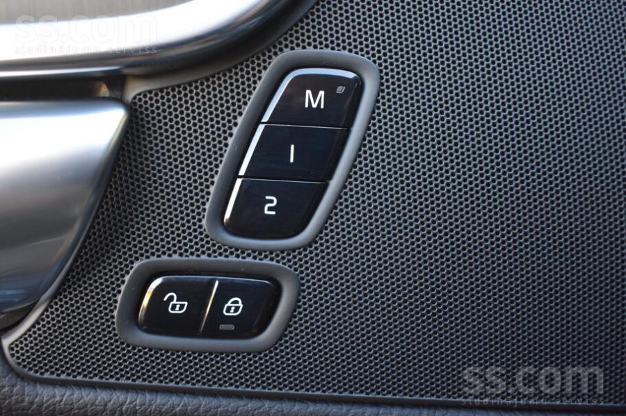 Melns Volvo V90 2017 Talsi, ar dzinēja tilpumu 2.00 L un nobraukumu 205 tūkst. km par 14900 €, foto 14 vietnē AUTOMOTO.COM.LV