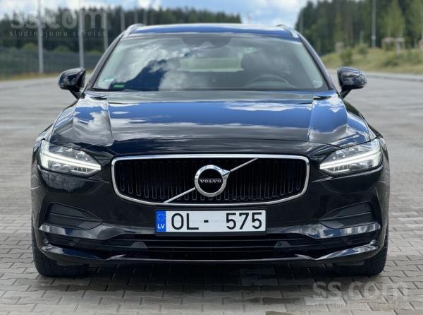 Melns Volvo V90 2017 Valmiera, ar dzinēja tilpumu 2.00 L un nobraukumu 266 tūkst. km par 13900 €, foto 3 vietnē AUTOMOTO.COM.LV
