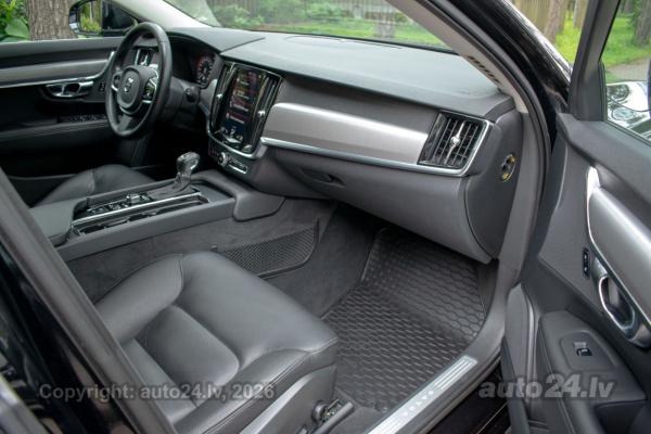 Melns Volvo V90 2017 Tallina, ar dzinēja tilpumu 2.00 L un nobraukumu 172 tūkst. km par 18490 €, foto 9 vietnē AUTOMOTO.COM.LV