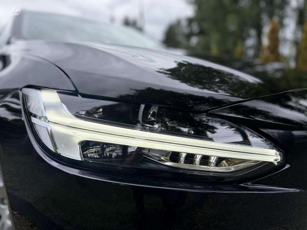 Melns Volvo V90 2017 Kazlų Rūda, ar dzinēja tilpumu 1.97 L un nobraukumu 295 tūkst. km par 11500 €, foto 3 vietnē AUTOMOTO.COM.LV