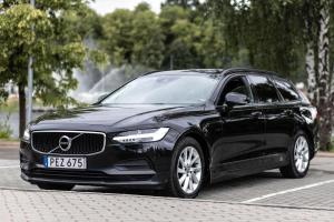 Black Volvo V90 2017 in Siauliai, with an engine capacity of 2.00 L and mileage of 539 thousand km for 9999 €, photo  on AUTOMOTO.COM.LV