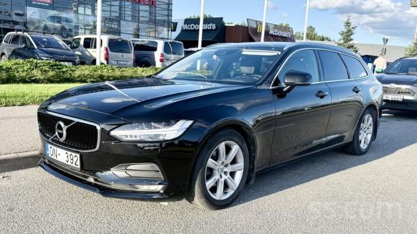 Melns Volvo V90 2017 Talsi, ar dzinēja tilpumu 2.00 L un nobraukumu 311 tūkst. km par 14250 €, foto 2 vietnē AUTOMOTO.COM.LV