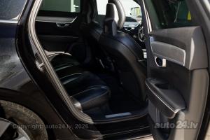 Melns Volvo V90 2017 Tallina, ar dzinēja tilpumu 2.00 L un nobraukumu 290 tūkst. km par 15900 €, foto 8 vietnē AUTOMOTO.COM.LV