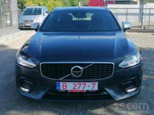 Black Volvo V90 2017 in Valmiera, with an engine capacity of 2.00 L and mileage of 326 thousand km for 13950 €, photo 6 on AUTOMOTO.COM.LV