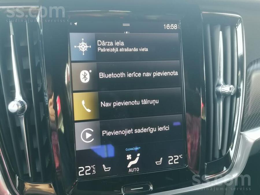 Black Volvo V90 2017 in Valmiera, with an engine capacity of 2.00 L and mileage of 326 thousand km for 13950 €, photo 18 on AUTOMOTO.COM.LV