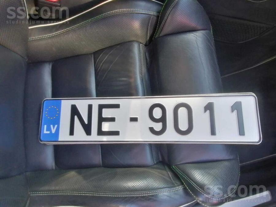Black Volvo V90 2017 in Valmiera, with an engine capacity of 2.00 L and mileage of 326 thousand km for 13950 €, photo 22 on AUTOMOTO.COM.LV