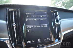 Melns Volvo V90 2017 Kuldīga, ar dzinēja tilpumu 2.00 L un nobraukumu 0 tūkst. km par 19300 €, foto 14 vietnē AUTOMOTO.COM.LV