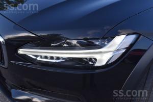 Melns Volvo V90 2017 Kuldīga, ar dzinēja tilpumu 2.00 L un nobraukumu 0 tūkst. km par 19300 €, foto 24 vietnē AUTOMOTO.COM.LV