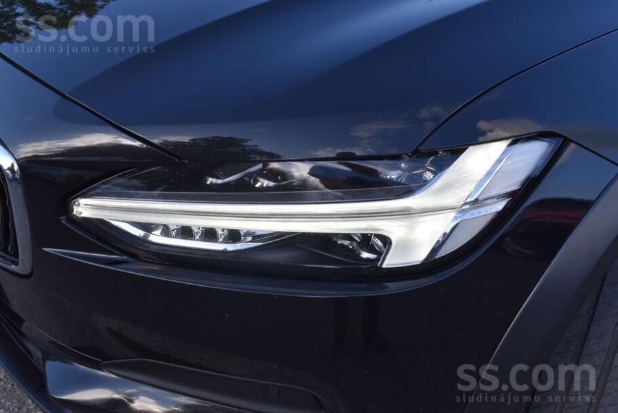 Melns Volvo V90 2017 Kuldīga, ar dzinēja tilpumu 2.00 L un nobraukumu 0 tūkst. km par 19300 €, foto 24 vietnē AUTOMOTO.COM.LV