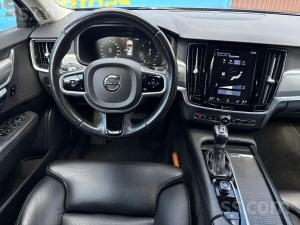 Black Volvo V90 2017 in Riga, with an engine capacity of 2.00 L and mileage of 295 thousand km for 11950 €, photo 7 on AUTOMOTO.COM.LV