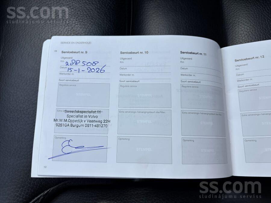 Black Volvo V90 2017 in Riga, with an engine capacity of 2.00 L and mileage of 295 thousand km for 11950 €, photo 21 on AUTOMOTO.COM.LV
