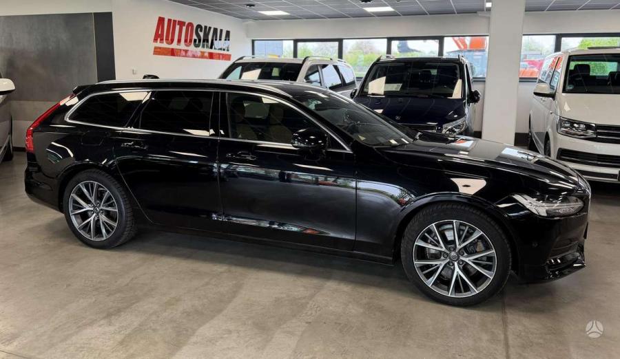 Melns Volvo V90 2017 Klaipėda, ar dzinēja tilpumu 1.97 L un nobraukumu 264 tūkst. km par 17900 €, foto 6 vietnē AUTOMOTO.COM.LV