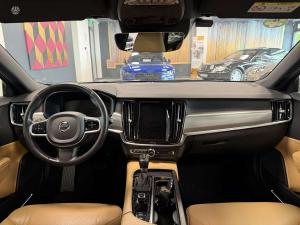 Melns Volvo V90 2017 Klaipėda, ar dzinēja tilpumu 1.97 L un nobraukumu 264 tūkst. km par 17900 €, foto 8 vietnē AUTOMOTO.COM.LV