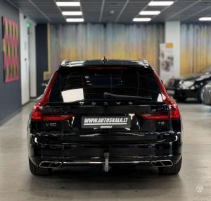 Melns Volvo V90 2017 Klaipėda, ar dzinēja tilpumu 1.97 L un nobraukumu 264 tūkst. km par 17900 €, foto 22 vietnē AUTOMOTO.COM.LV