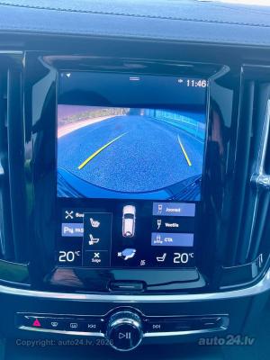 Black Volvo V90 2017 in Tallinn, with an engine capacity of 2.00 L and mileage of 272 thousand km for 16800 €, photo 15 on AUTOMOTO.COM.LV