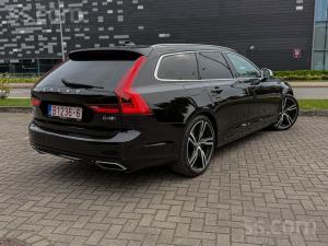 Melns Volvo V90 2017 Jelgava, ar dzinēja tilpumu 2.00 L un nobraukumu 198 tūkst. km par 17900 €, foto 7 vietnē AUTOMOTO.COM.LV