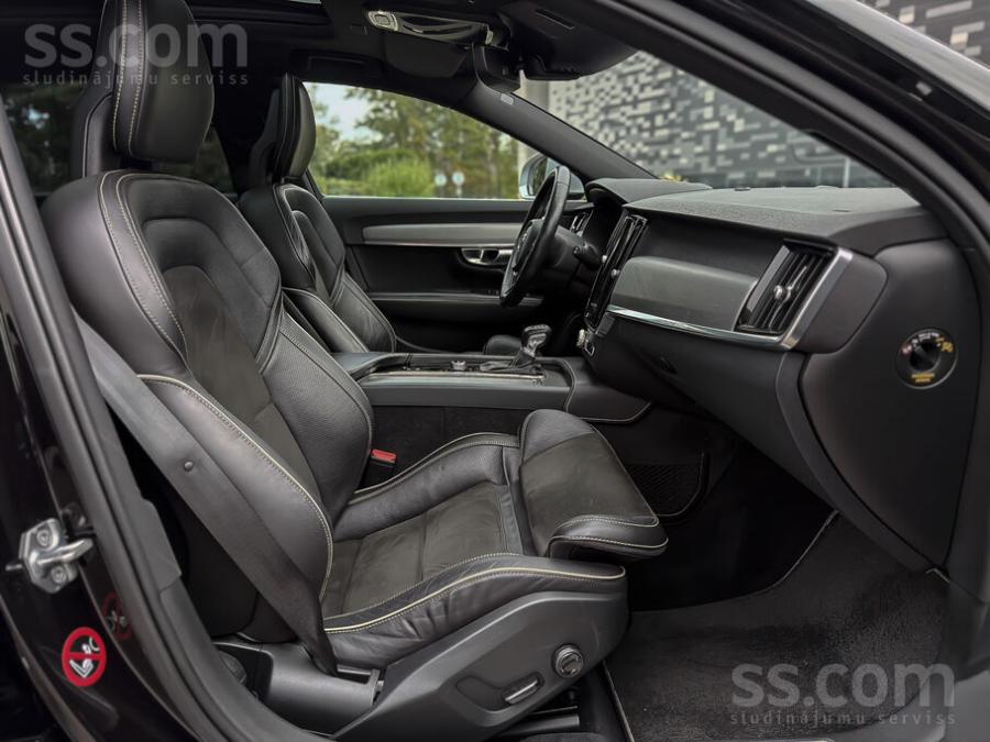 Melns Volvo V90 2017 Jelgava, ar dzinēja tilpumu 2.00 L un nobraukumu 198 tūkst. km par 17900 €, foto 17 vietnē AUTOMOTO.COM.LV