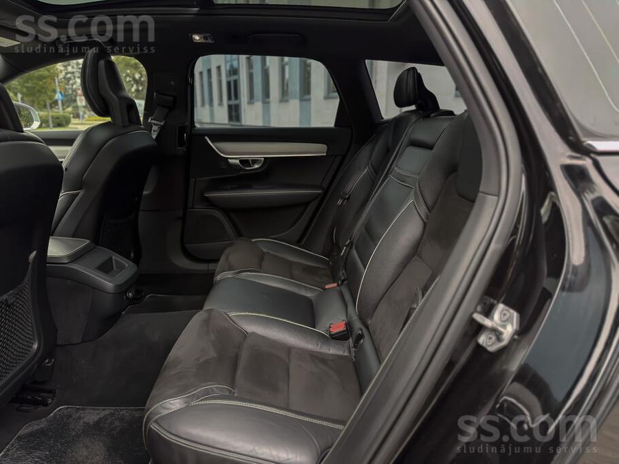 Melns Volvo V90 2017 Jelgava, ar dzinēja tilpumu 2.00 L un nobraukumu 198 tūkst. km par 17900 €, foto 20 vietnē AUTOMOTO.COM.LV