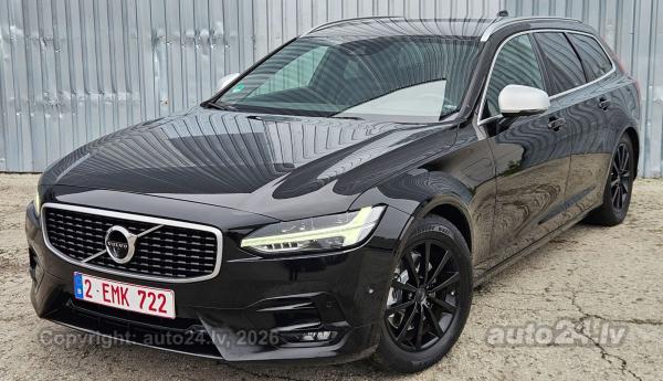 Black Volvo V90 2017 in Tallinn, with an engine capacity of 2.00 L and mileage of 226 thousand km for 14790 €, photo 1 on AUTOMOTO.COM.LV