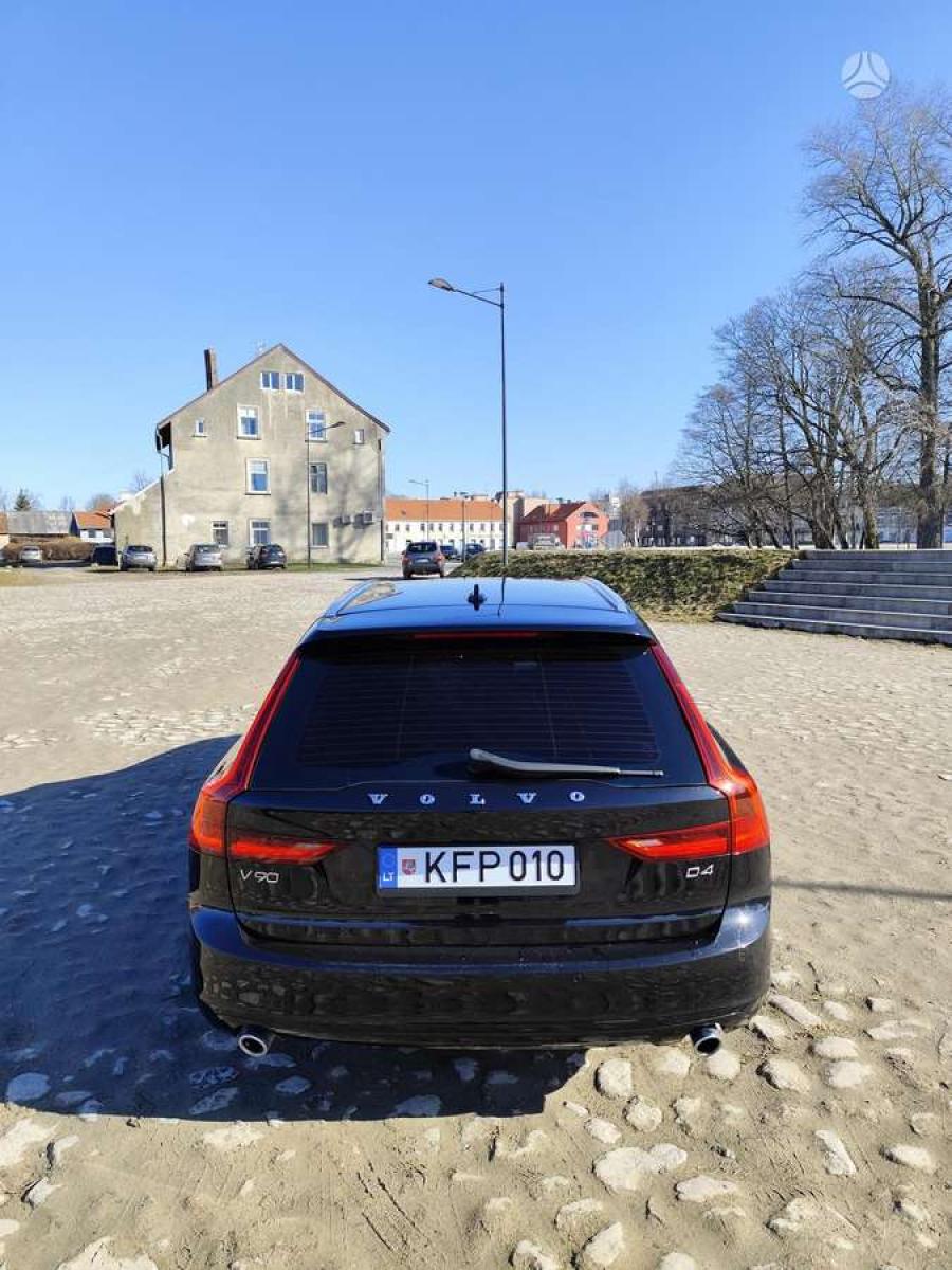 Melns Volvo V90 2017 Šilutė, ar dzinēja tilpumu 2.00 L un nobraukumu 270 tūkst. km par 14500 €, foto 8 vietnē AUTOMOTO.COM.LV
