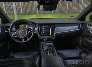 Black Volvo V90 2018 in Riga, with an engine capacity of 2.00 L and mileage of 202 thousand km for 16800 €, photo 9 on AUTOMOTO.COM.LV