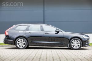 Melns Volvo V90 2018 Rīga, ar dzinēja tilpumu 2.00 L un nobraukumu 263 tūkst. km par 14990 €, foto 4 vietnē AUTOMOTO.COM.LV