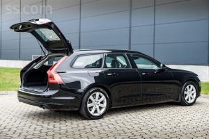 Melns Volvo V90 2018 Rīga, ar dzinēja tilpumu 2.00 L un nobraukumu 263 tūkst. km par 14990 €, foto 11 vietnē AUTOMOTO.COM.LV