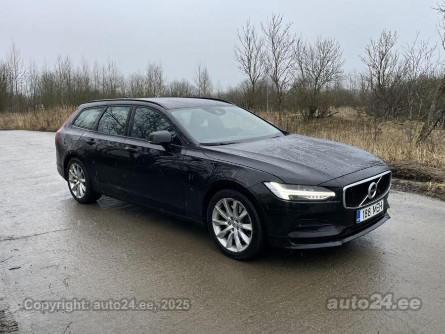 Melns Volvo V90 2018 Tallina, ar dzinēja tilpumu 2.00 L un nobraukumu 426 tūkst. km par 10900 €, foto 2 vietnē AUTOMOTO.COM.LV