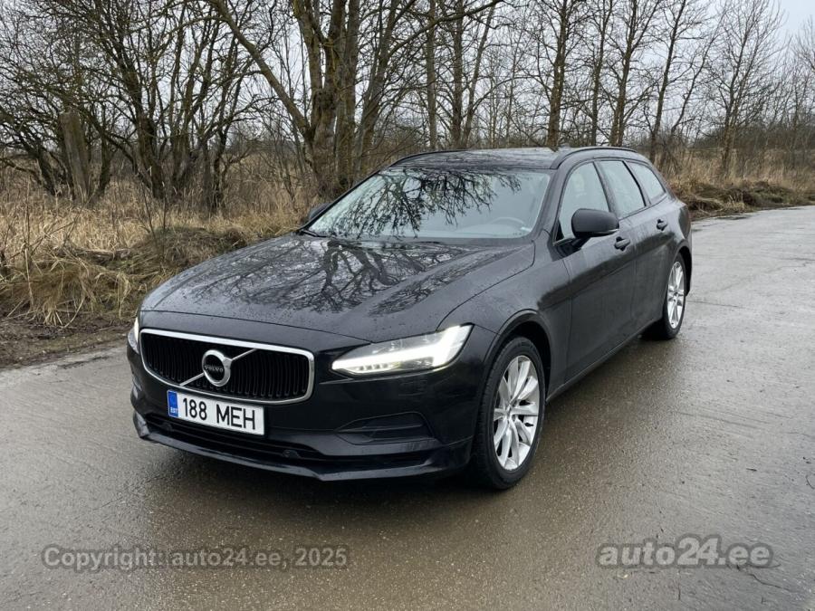 Melns Volvo V90 2018 Tallina, ar dzinēja tilpumu 2.00 L un nobraukumu 426 tūkst. km par 10900 €, foto 3 vietnē AUTOMOTO.COM.LV