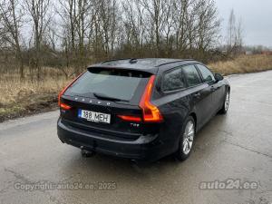 Melns Volvo V90 2018 Tallina, ar dzinēja tilpumu 2.00 L un nobraukumu 426 tūkst. km par 10900 €, foto 5 vietnē AUTOMOTO.COM.LV